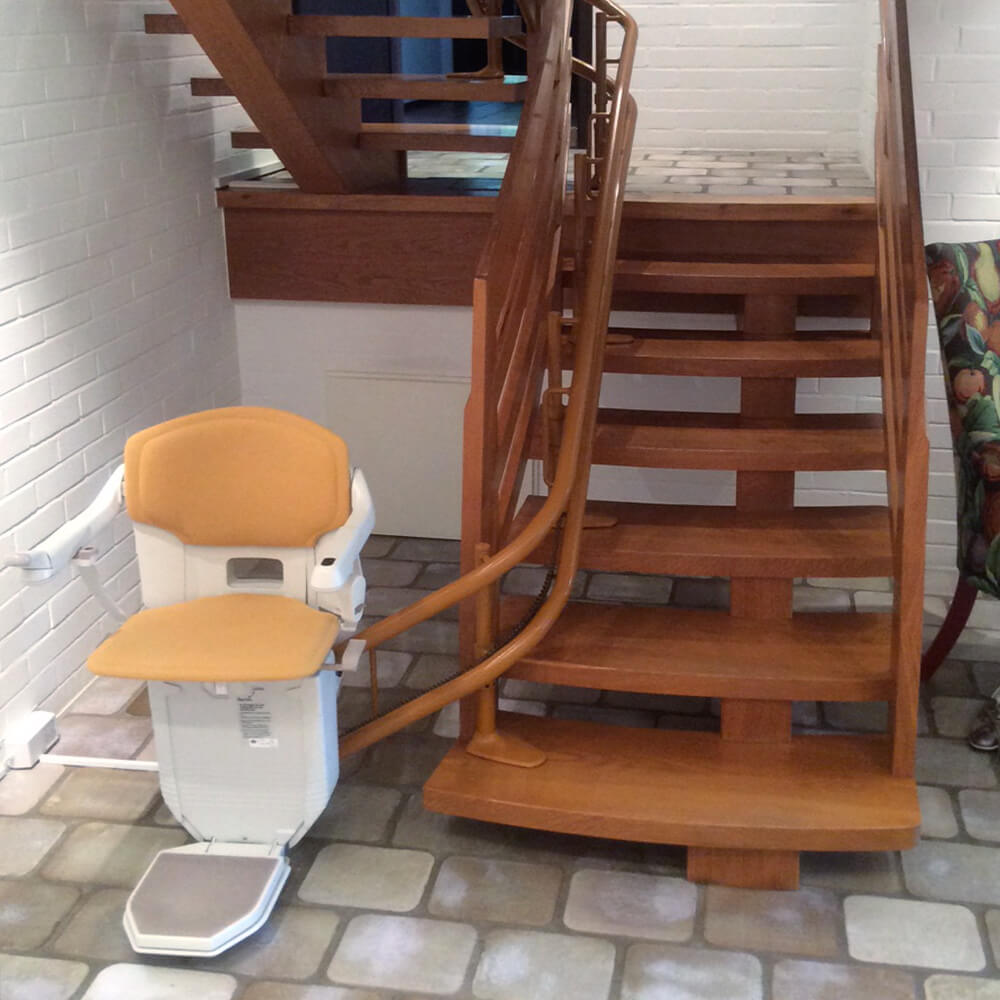 Treppenlift Kosten Berblick Zu Unseren Preisen Lifta